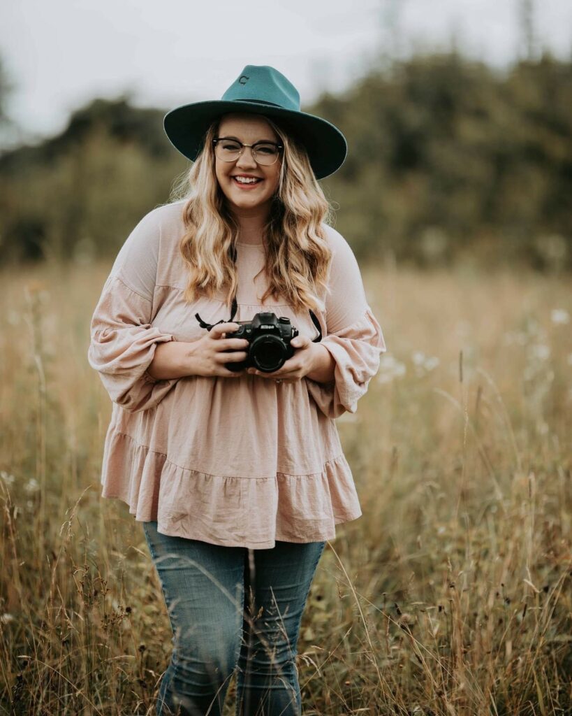 Meet Emily Carpenter of Emily Charlene Photography – Voyage Ohio Magazine