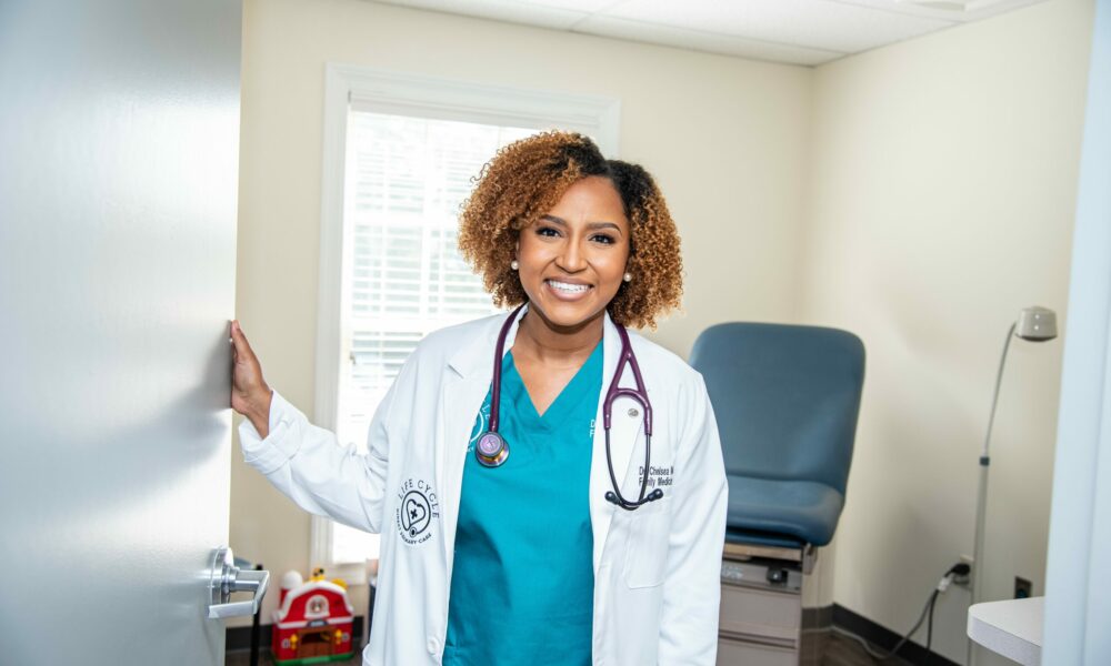 Hidden Gems: Meet Dr. Chelsea Mooreland of Life Cycle Direct Primary ...