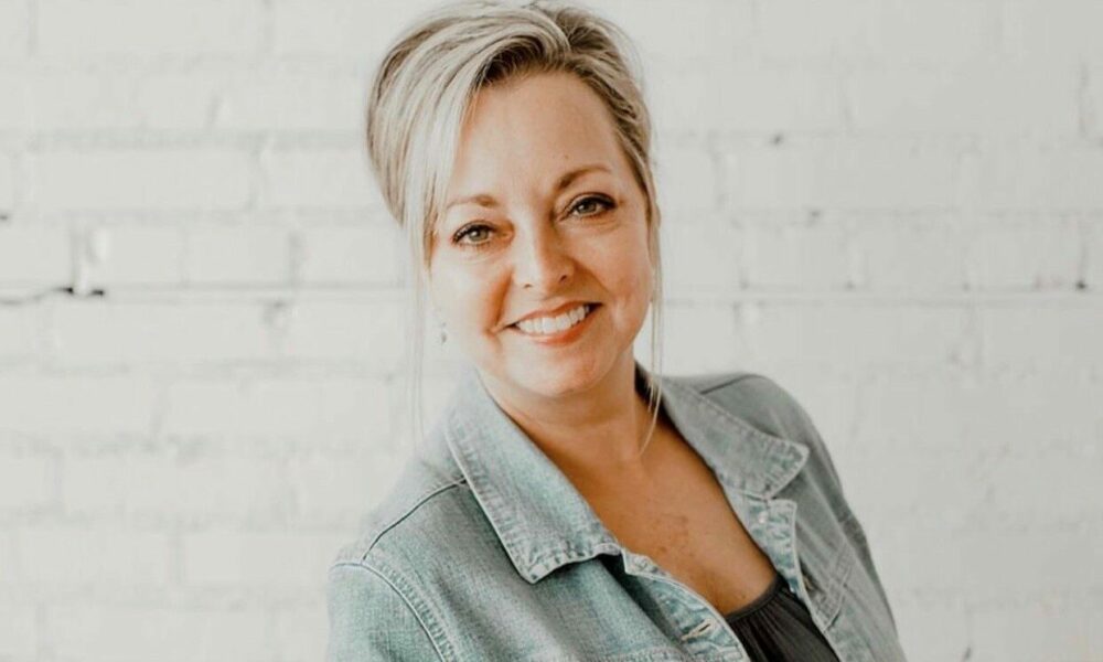 Conversations with Lisa Kay - Voyage Ohio Magazine