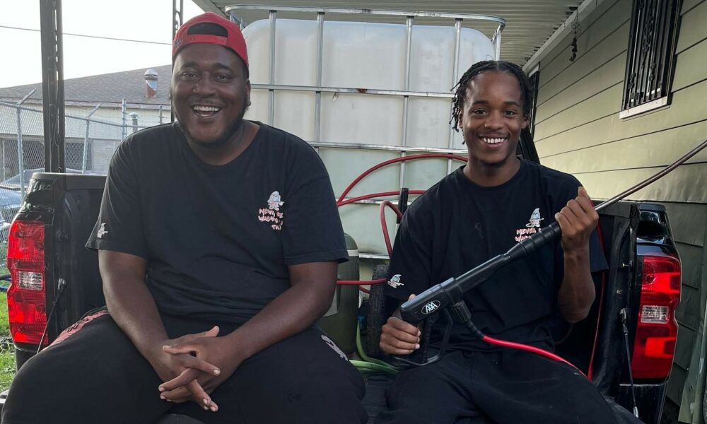 Meet Gerald Heard and NaQuan Adams of Never Seen Washing Like This ...