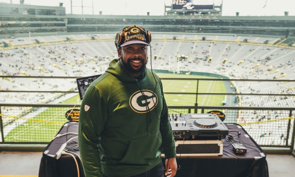 Check Out Martezz Williams’s Story – Voyage Ohio Magazine