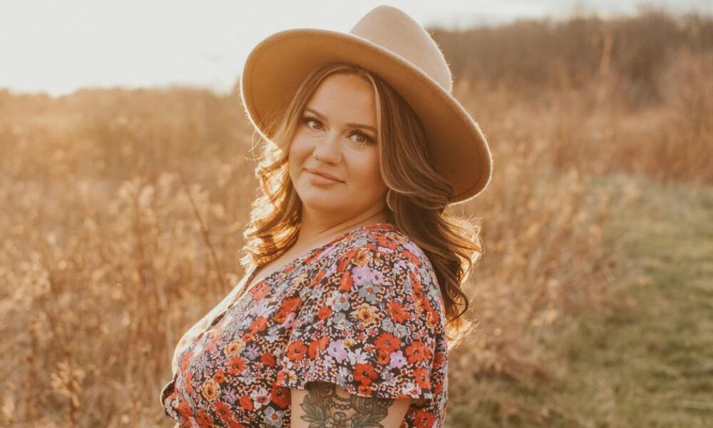 Daily Inspiration: Meet Rachel Holmes - Voyage Ohio Magazine
