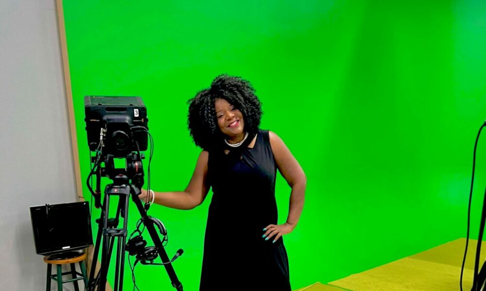 Rising Stars: Meet Sonya Byes – Voyage Ohio Magazine