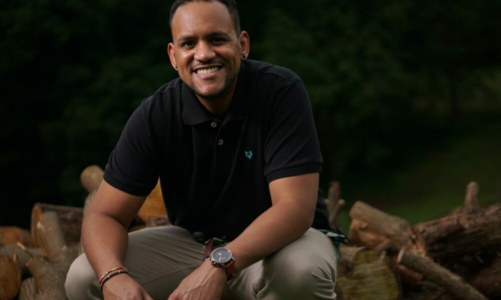 Meet Lewis Jones – Voyage Ohio Magazine