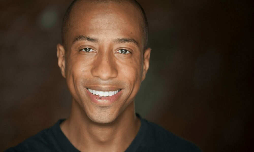 Rising Stars: Meet Geoffrey Barnes of Cincinnati - Voyage Ohio Magazine