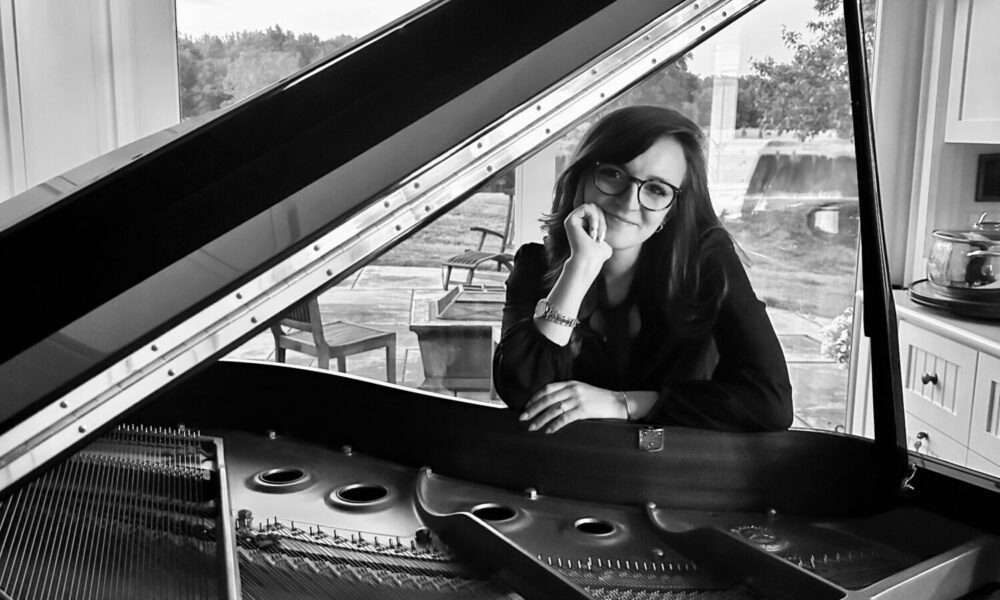 Rising Stars: Meet Mary Rose Gallipeau – Voyage Ohio Magazine