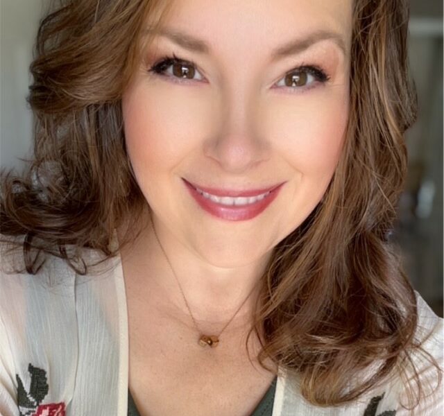 Daily Inspiration: Meet Heather Dew - Voyage Ohio Magazine