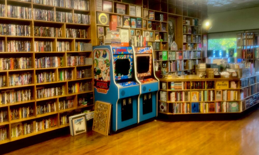 Exploring Life & Business with Chris Elfers of Book Brothers – Voyage ...